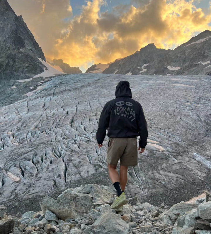 Boudering & Rock Climbing Clothing – KARMA8A